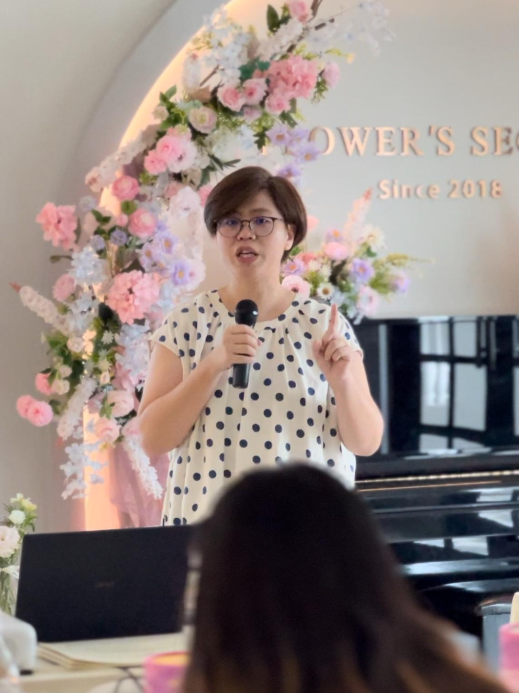 hongmeiceomom – Hong Mei CEOmom